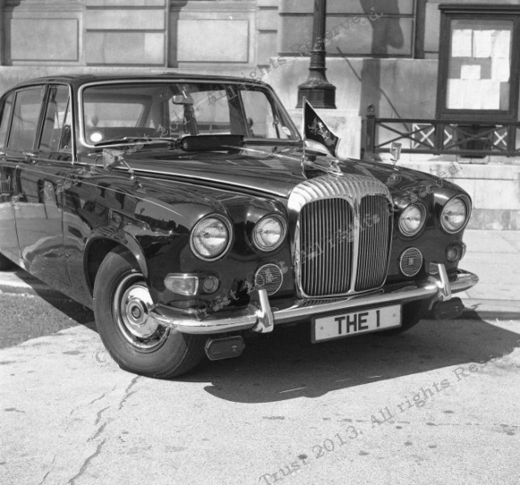 Individual Image Display